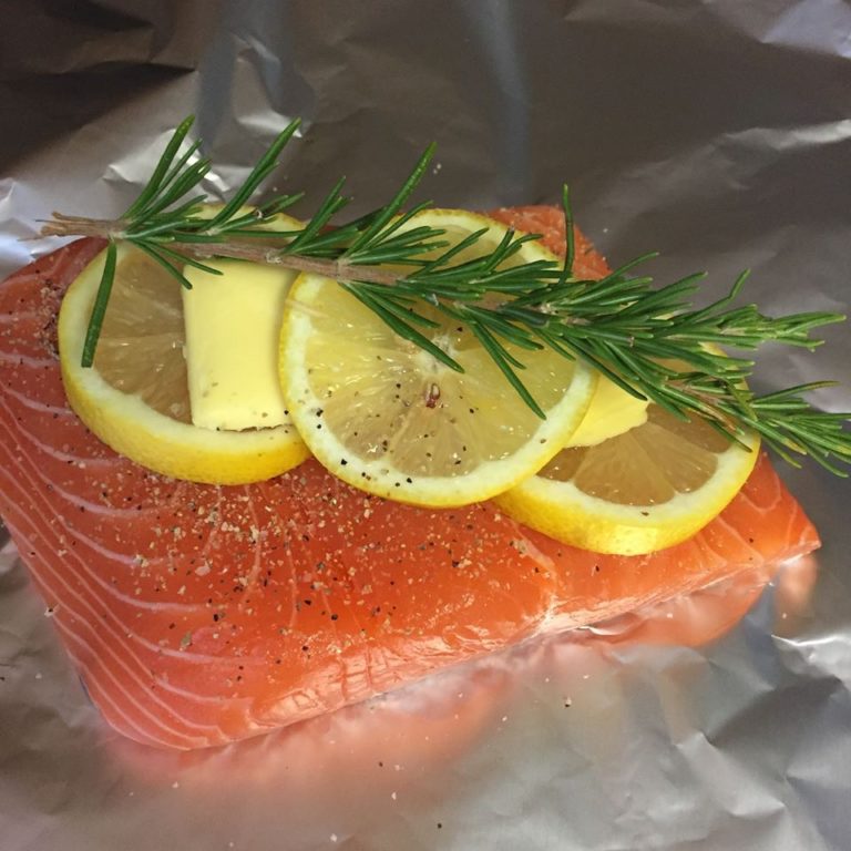 Pressure Cooker Salmon in Instant Pot with Garlic, Lemon and Rosemary ...